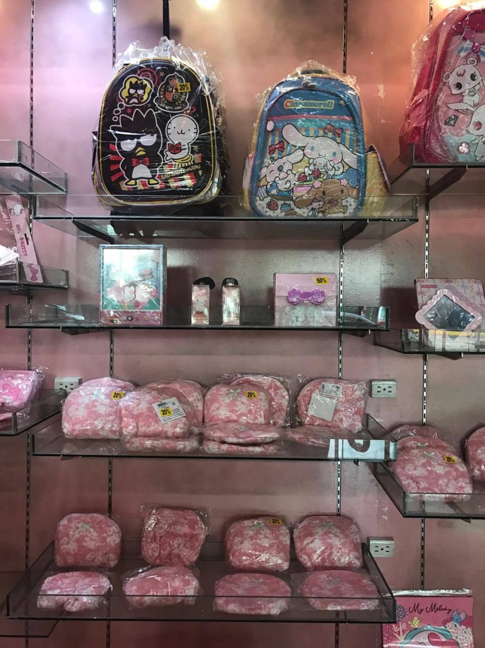 Closing Out Sale: Gift Gate Greenhills | Manila On Sale